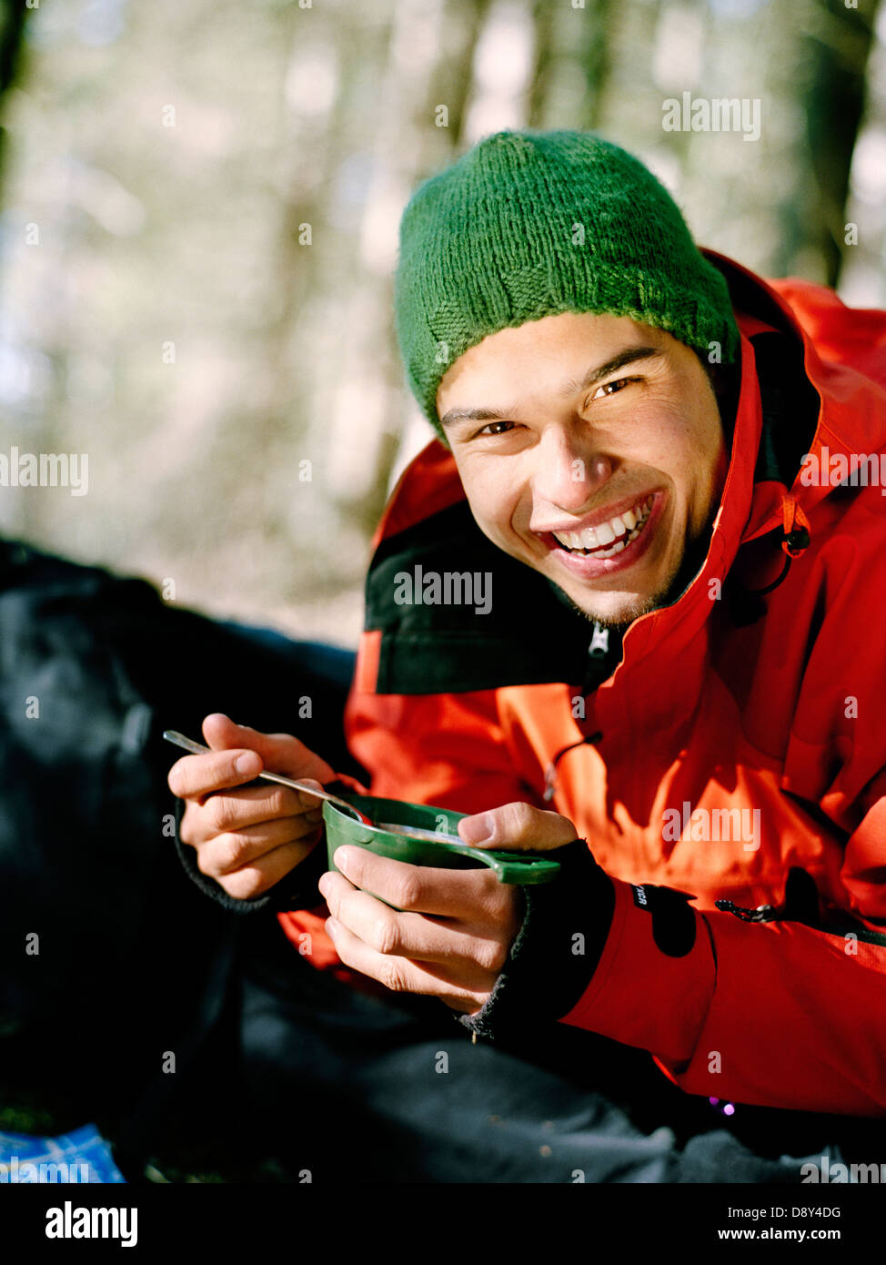 A man eating outside Stock Photo - Alamy