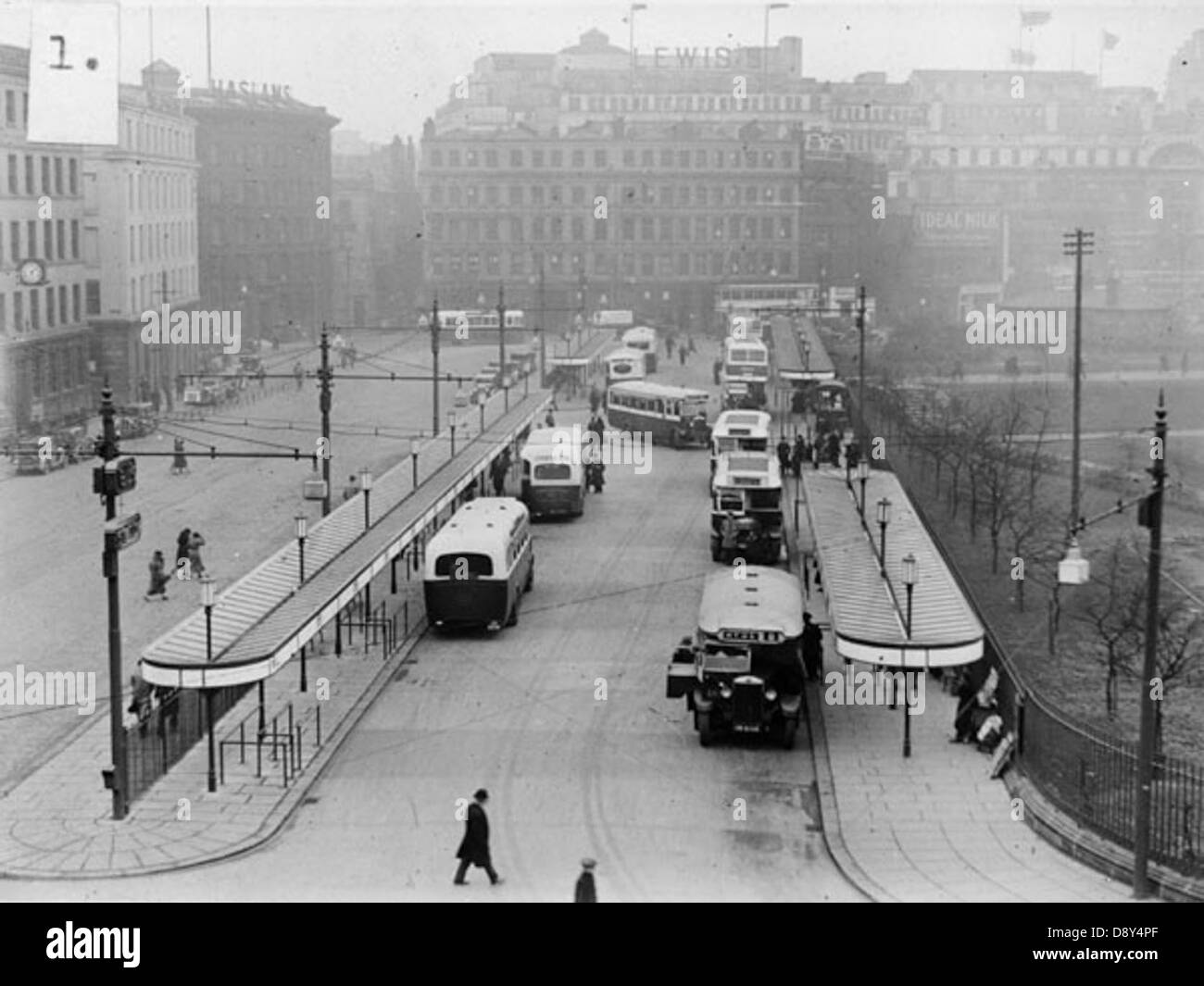 Piccadilly Gardens bus station in Manchester Stock Photo - Alamy