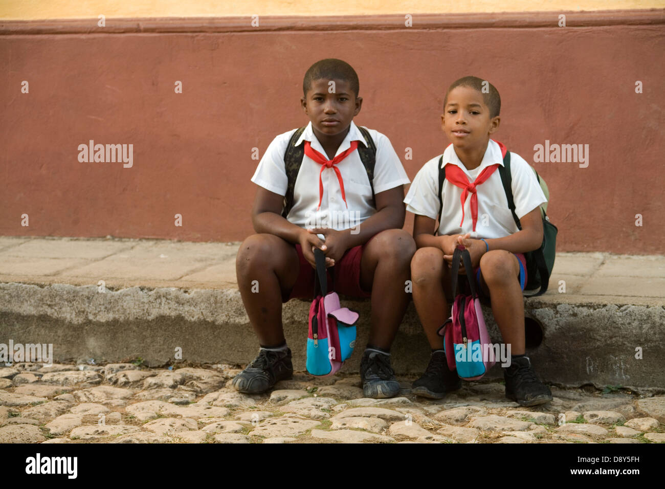 School uniforms cuba hi-res stock photography and images - Alamy