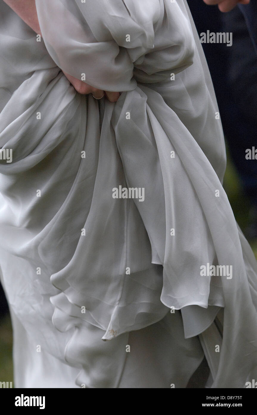 Lifting dress hi-res stock photography and images - Alamy