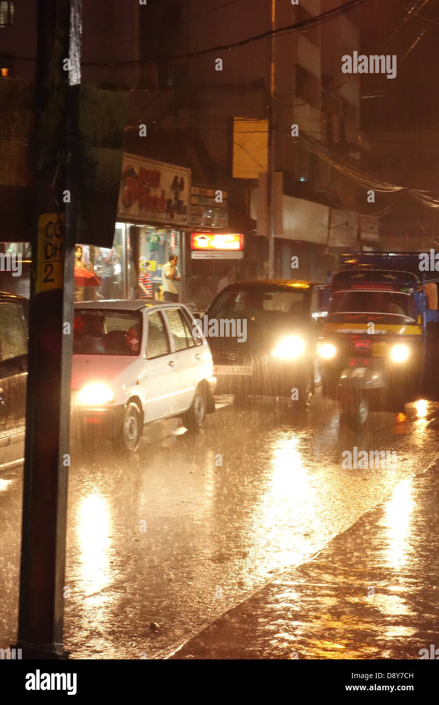 Car night heavy rain hi-res stock photography and images - Alamy