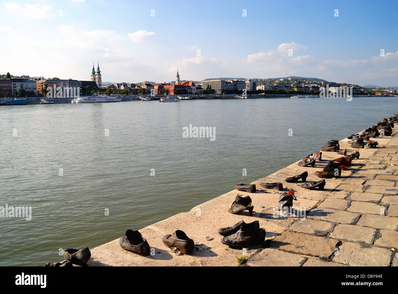Budapest, Hungary : the Shoes on the Danube Promenade.The memorial in ...