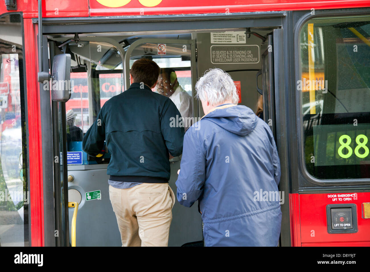 Commuters transport bus queue hi-res stock photography and images - Alamy