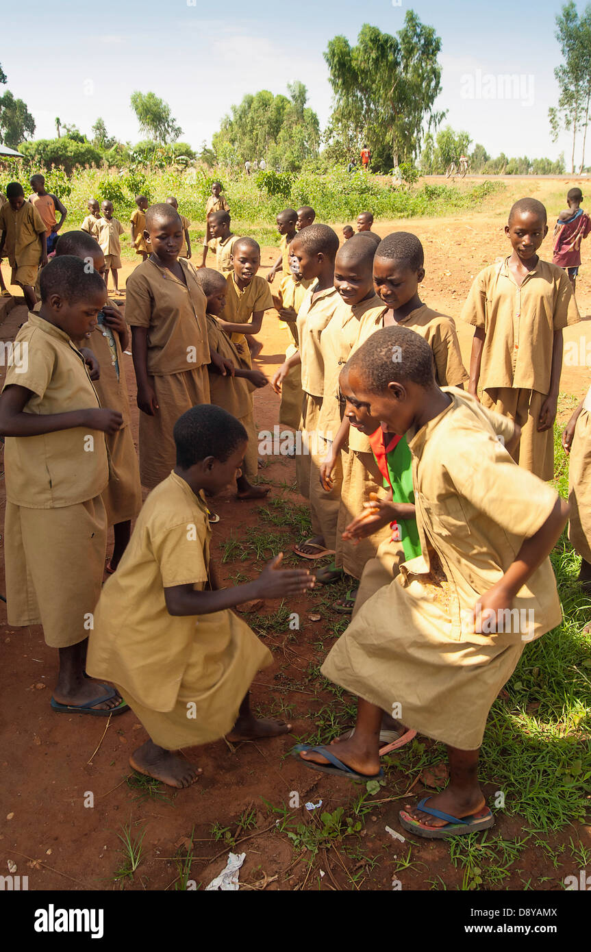 Ruhagurika Primary School girls dancing during their playtime outside ...