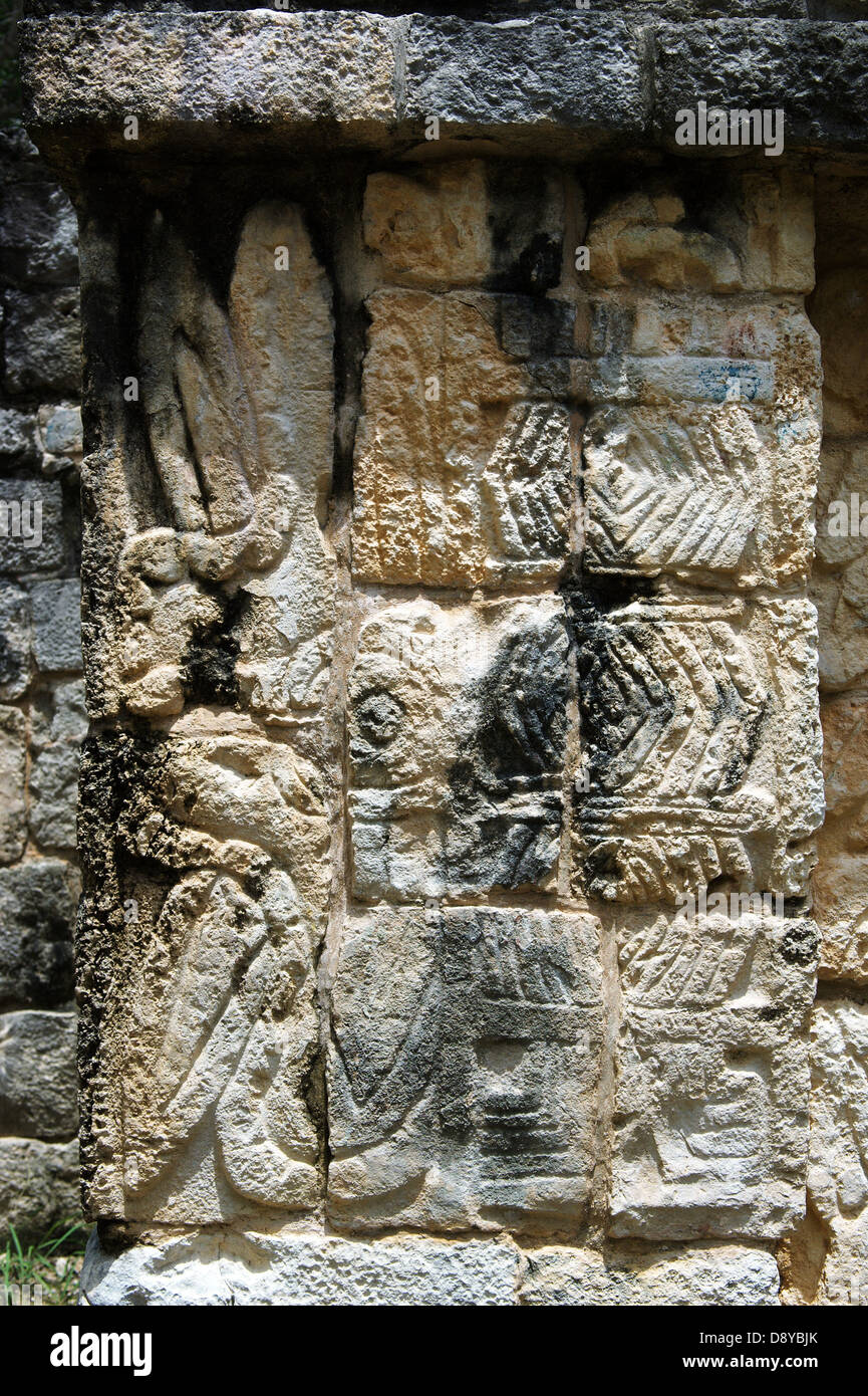 Mayan hieroglyphics hi-res stock photography and images - Alamy