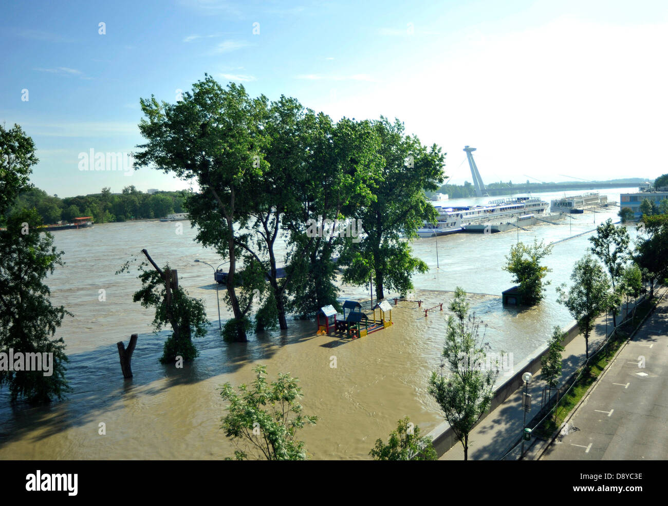 Bratislava, Slovakia. 6th June, 2013. The level of the swollen Danube ...