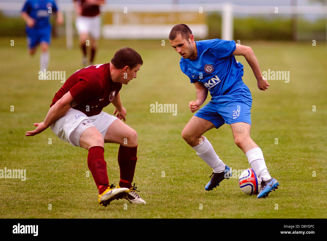 Kelty, Fife, Scotland, UK. 5th June 2013. Lochee on the attack during ...