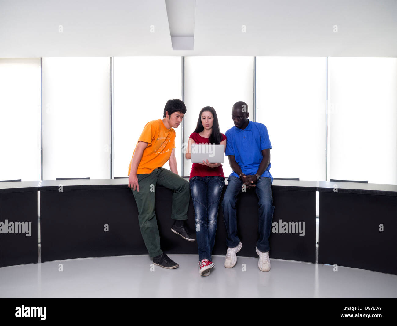 Female engineers laptop asian hi-res stock photography and images - Alamy