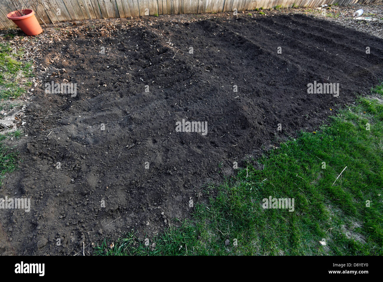 Empty plot hi-res stock photography and images - Alamy