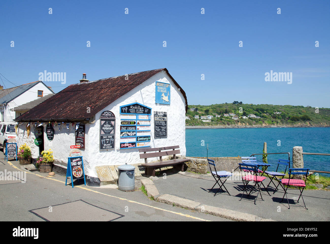 A little cafe overlooking the harbour at Coverack in Cornwall, UK Stock ...