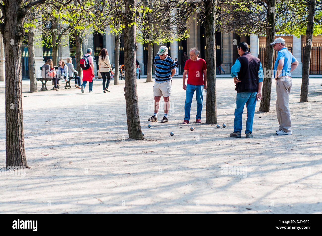 Jardin du palais royal paris petanque hi-res stock photography and ...