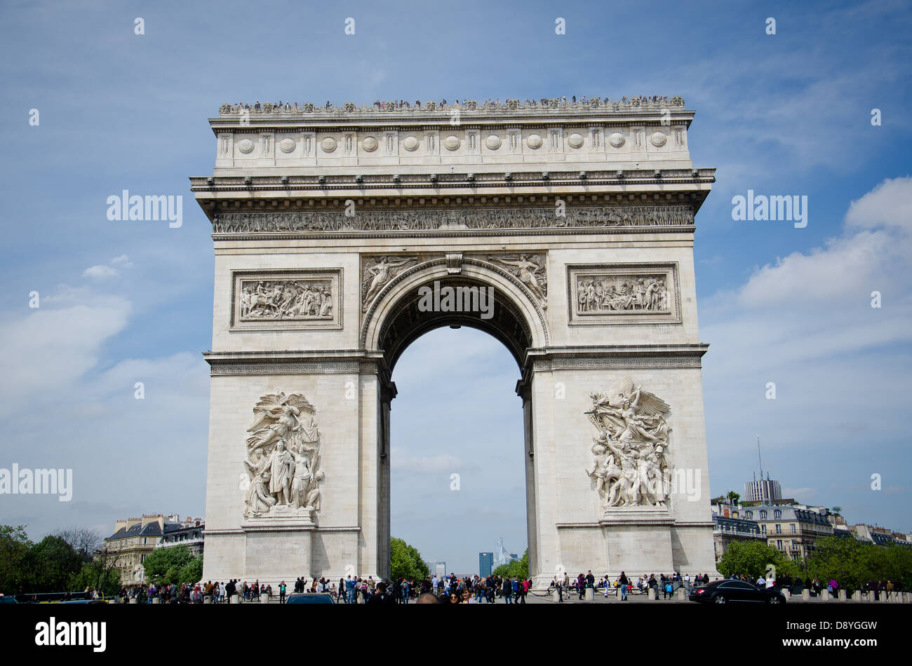 Famous Monuments In Paris