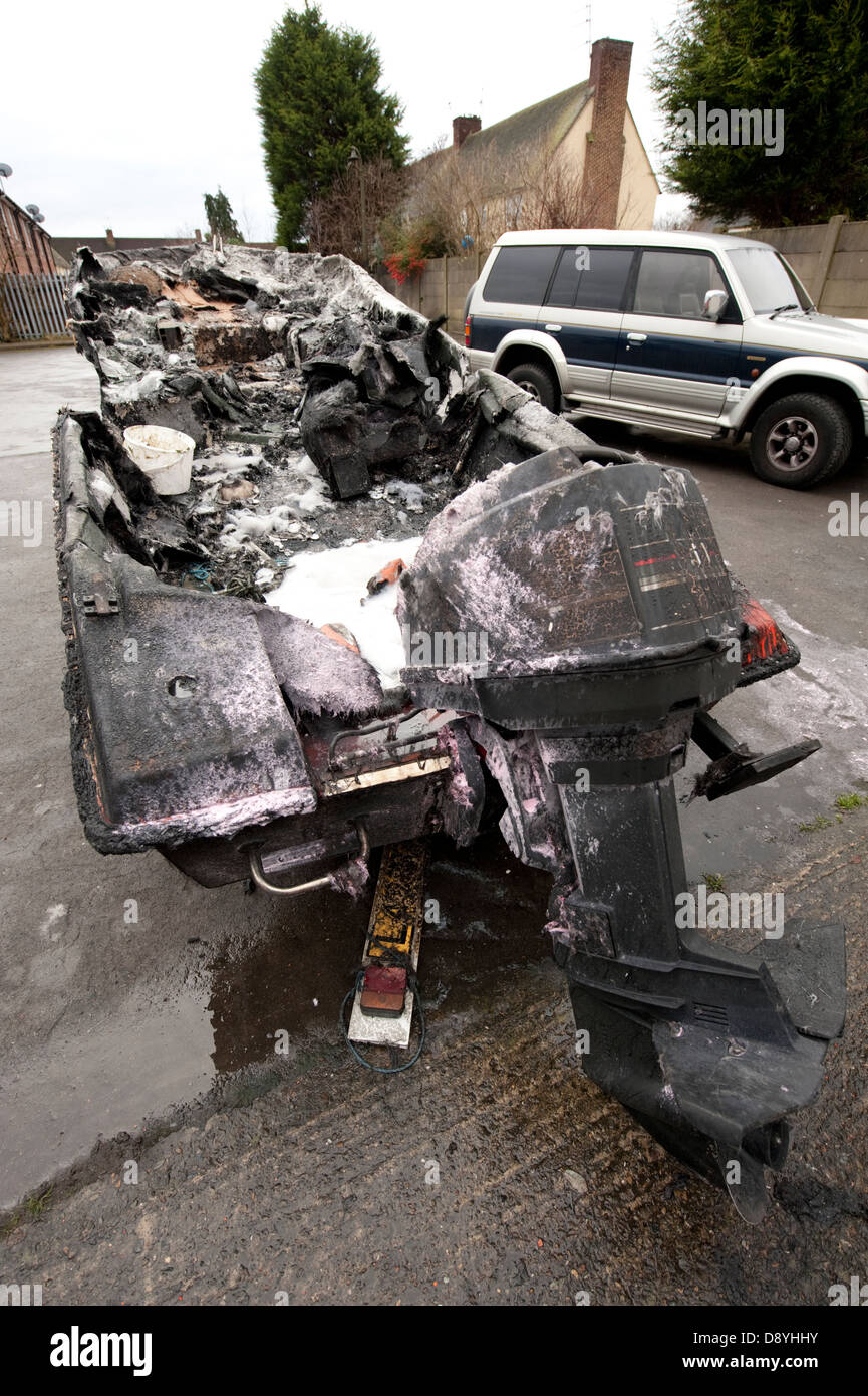 Burnt out Speedboat Fire Arson Stock Photo - Alamy