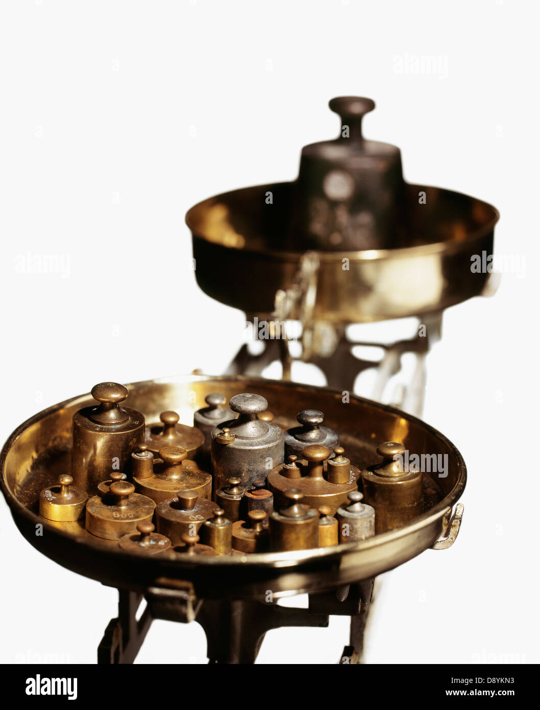 Old fashioned scales hi-res stock photography and images - Alamy
