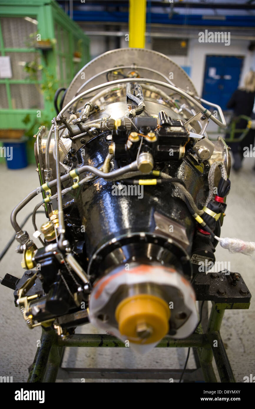 Jet engine in factory Stock Photo - Alamy