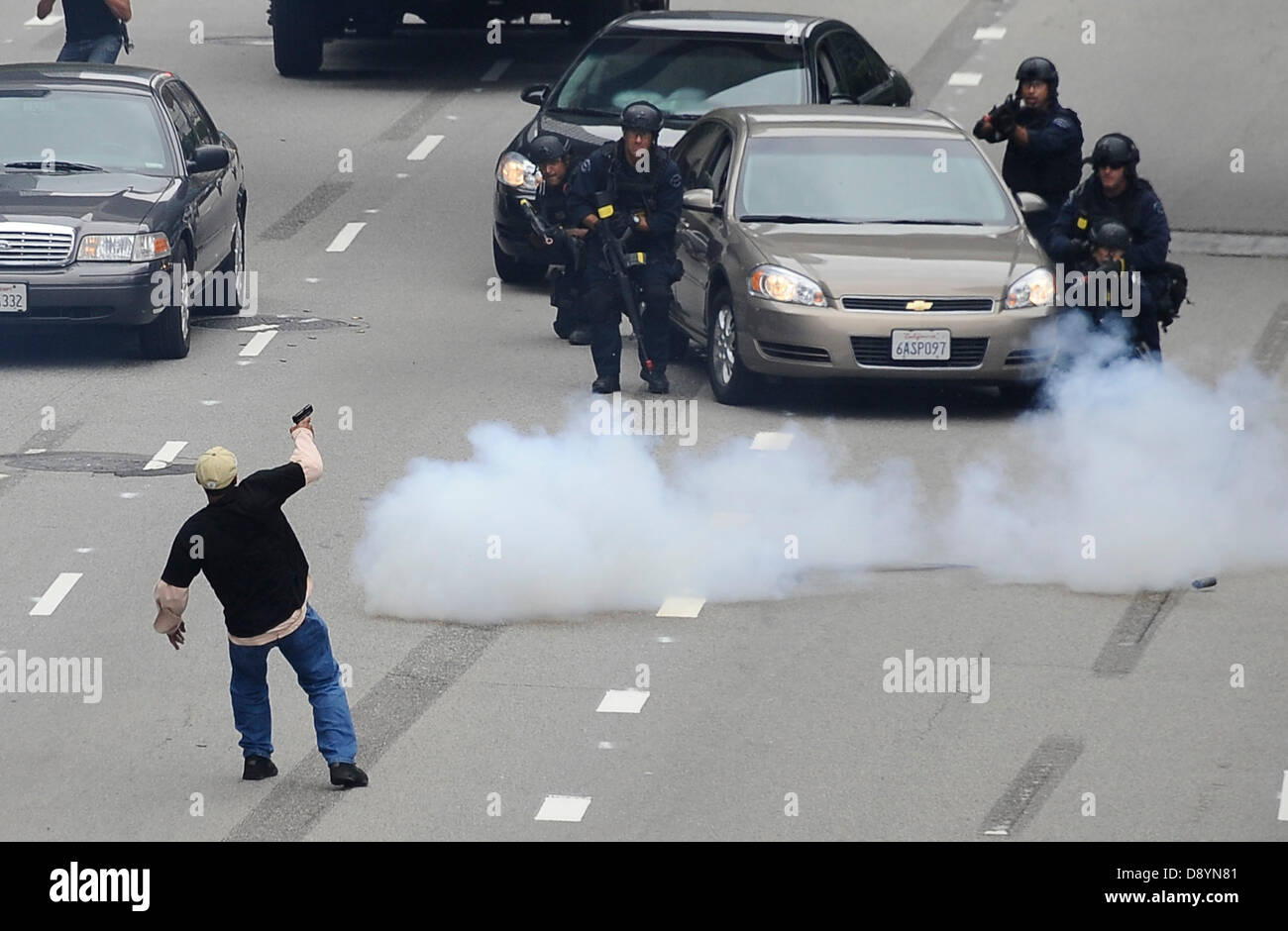 Lapd helicopter hi-res stock photography and images - Alamy
