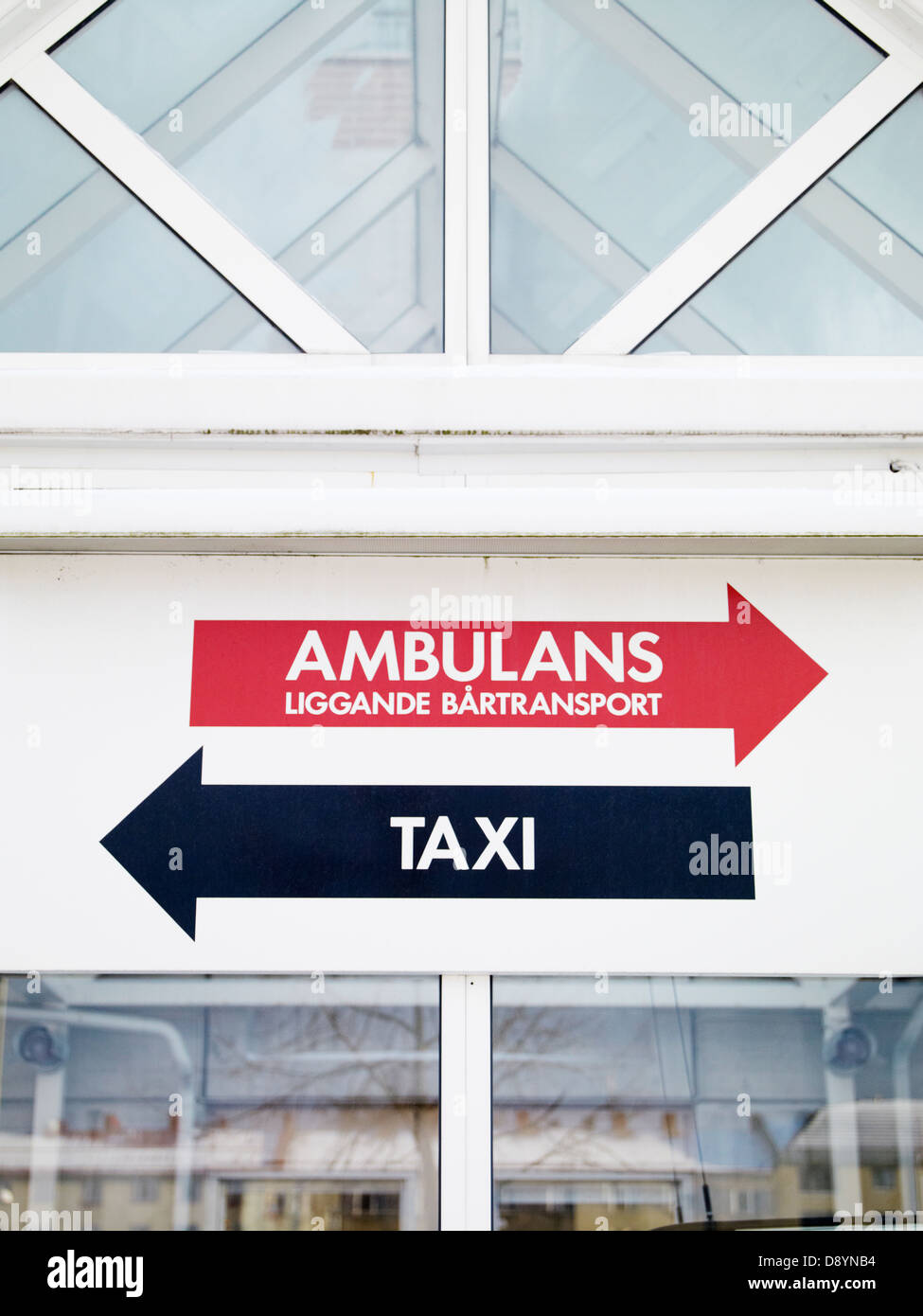 Hospital signboard hi-res stock photography and images - Alamy