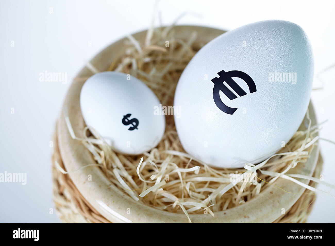 Image Big Egg Dollar Sign High Resolution Stock Photography and Images ...