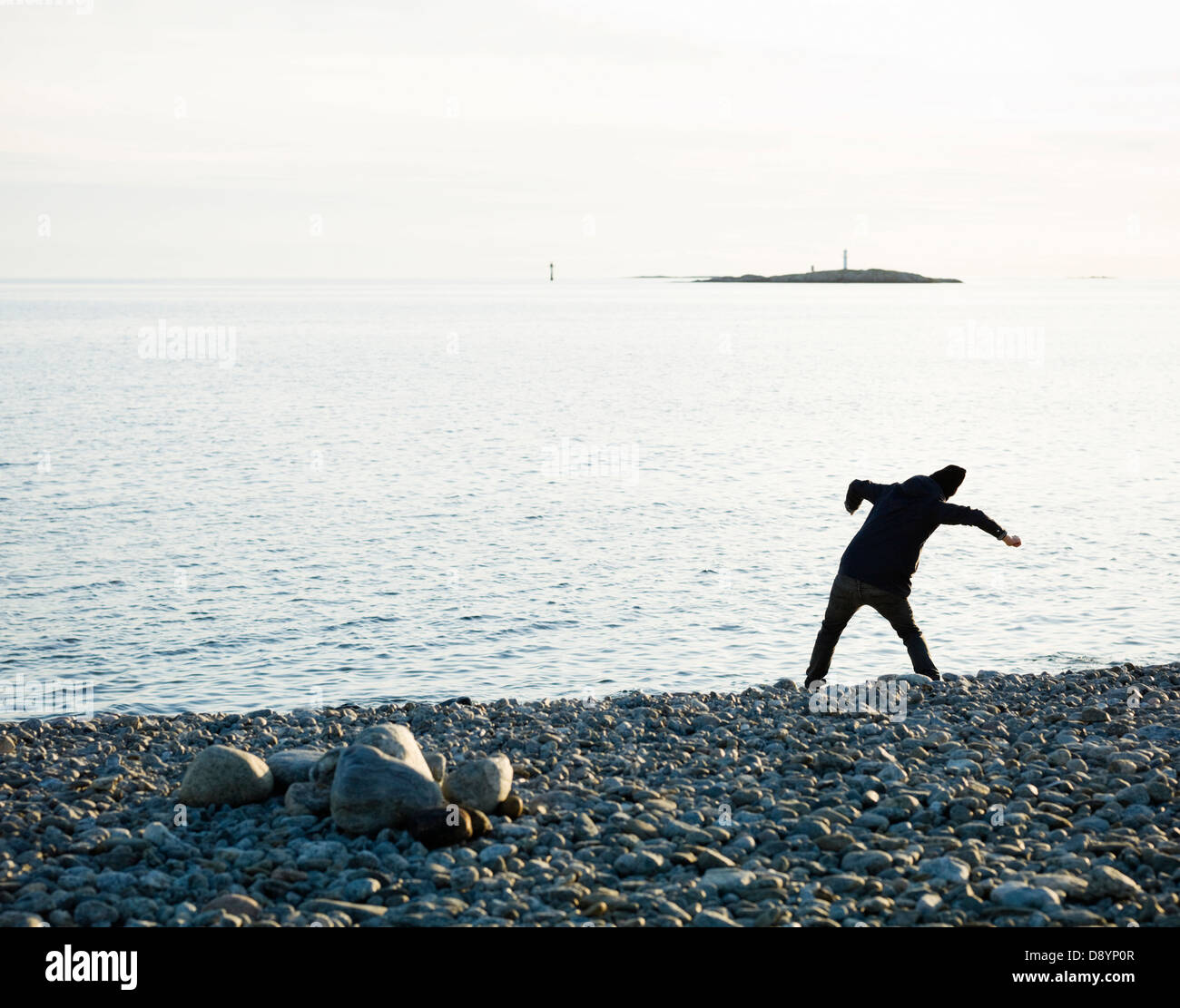 Pebble throw hi-res stock photography and images - Alamy