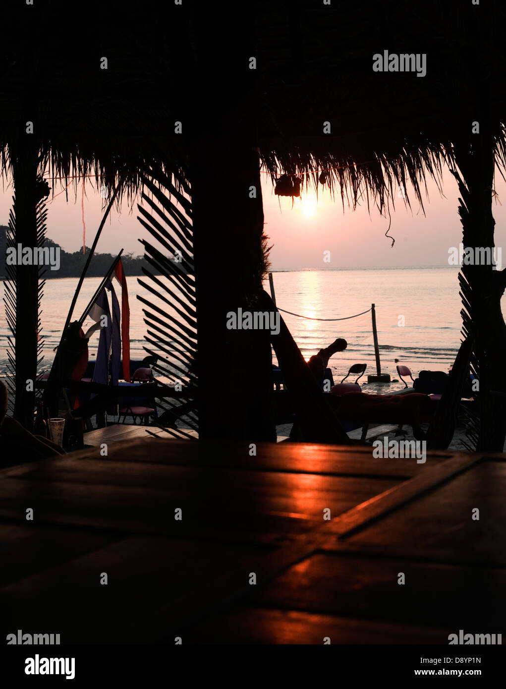 Sunset beach bar hi-res stock photography and images - Alamy
