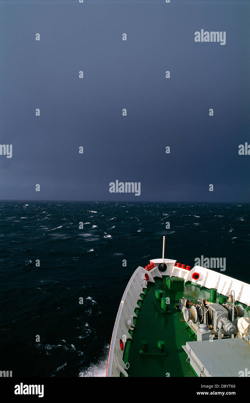 Waves on sea in bad hi-res stock photography and images - Alamy