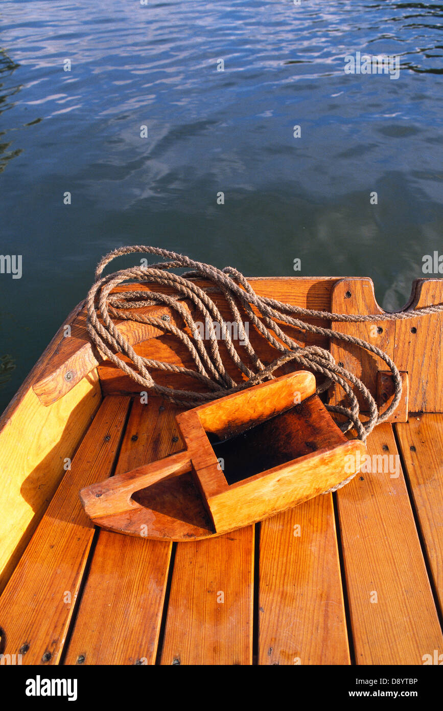 A rope on a boat Stock Photo - Alamy