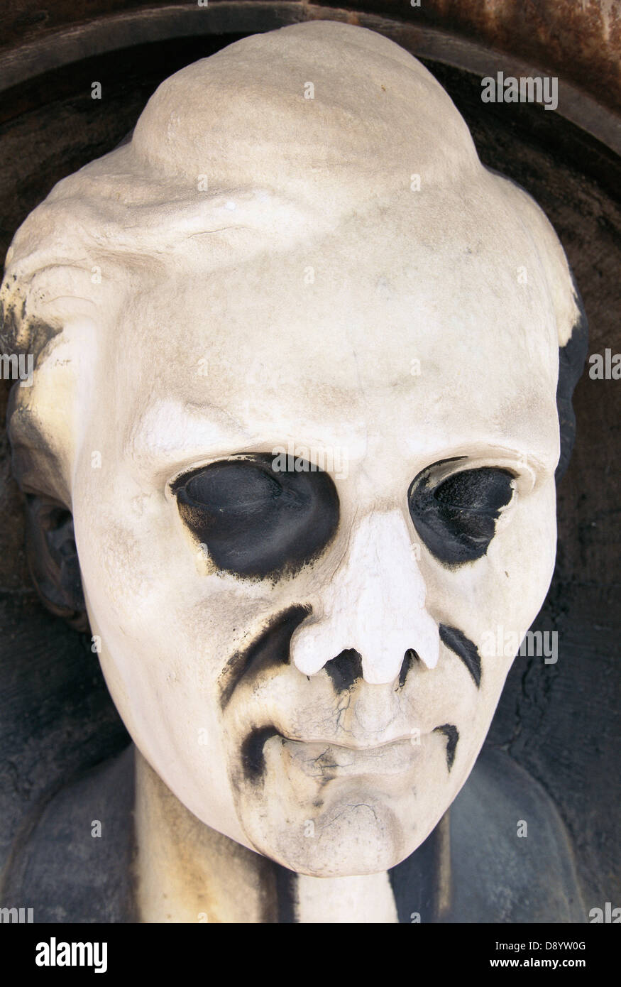 The face of a statue Stock Photo - Alamy