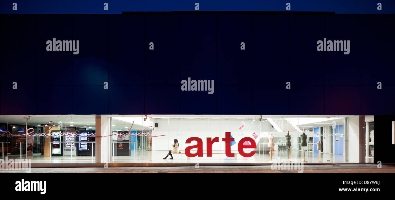 Burgos Art School, Burgos, Spain. Architect: Primitivo Gonzalez, 2011 ...