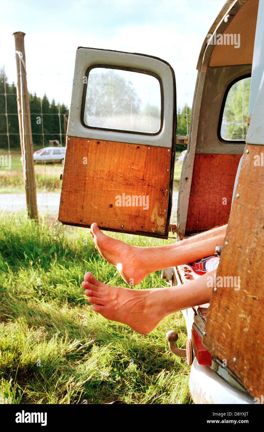 Feet in car hi-res stock photography and images - Alamy