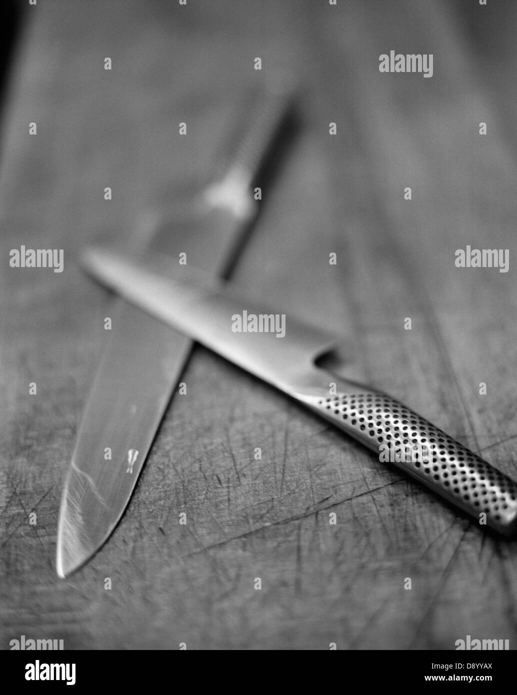 Two knives Black and White Stock Photos & Images - Alamy