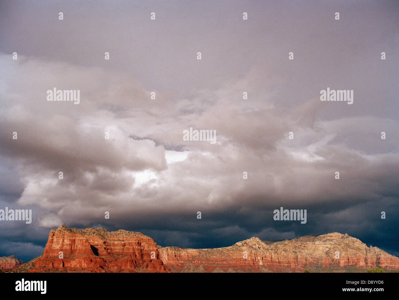 Arizona mountain sky hi-res stock photography and images - Alamy
