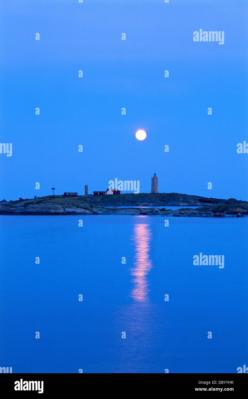 Moonlight over the lighthouse in Gronskar Stock Photo - Alamy