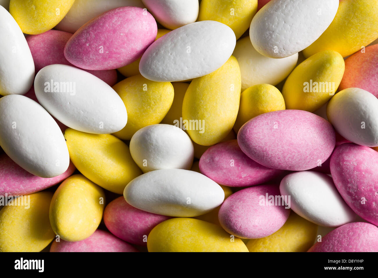 Candy covered almonds hi-res stock photography and images - Alamy
