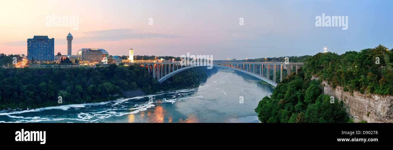 Dusk falls over river hi-res stock photography and images - Alamy