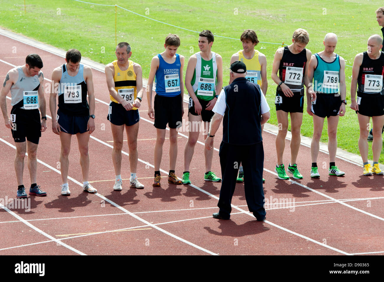 Start Line Athletics Track Stock Photos & Start Line Athletics Track ...