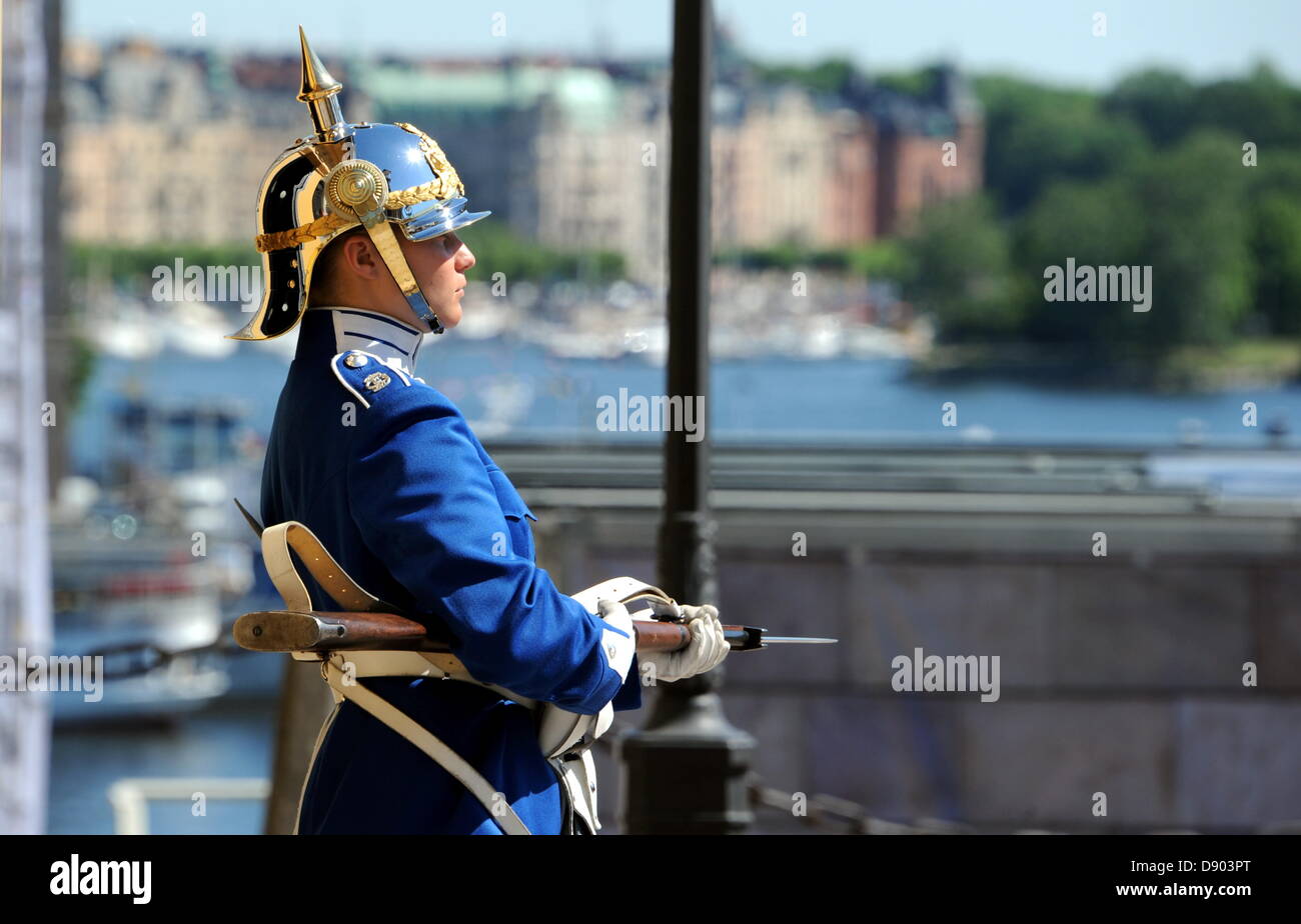Stockholm sweden female guard hi-res stock photography and images - Alamy