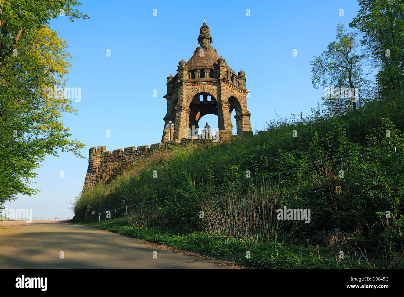 Kaiser-Wilhelm-Denkmal auf dem Wittekindsberg in Porta Westfalica ...