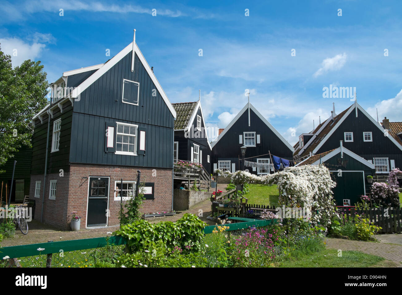 Netherlands. Marken, traditional Dutch houses Stock Photo - Alamy