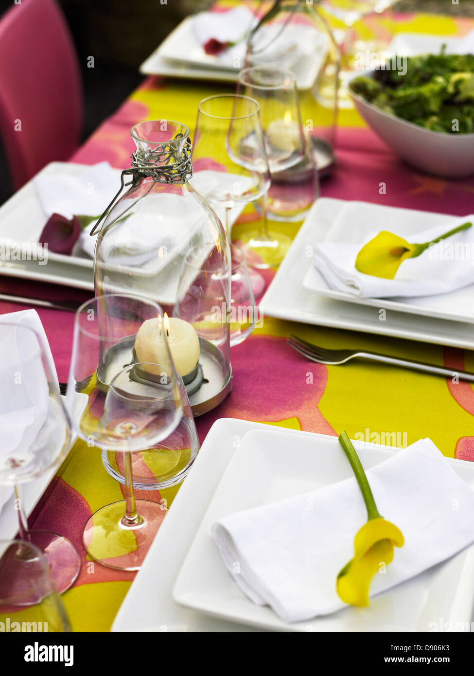 A table set for dinner Stock Photo - Alamy