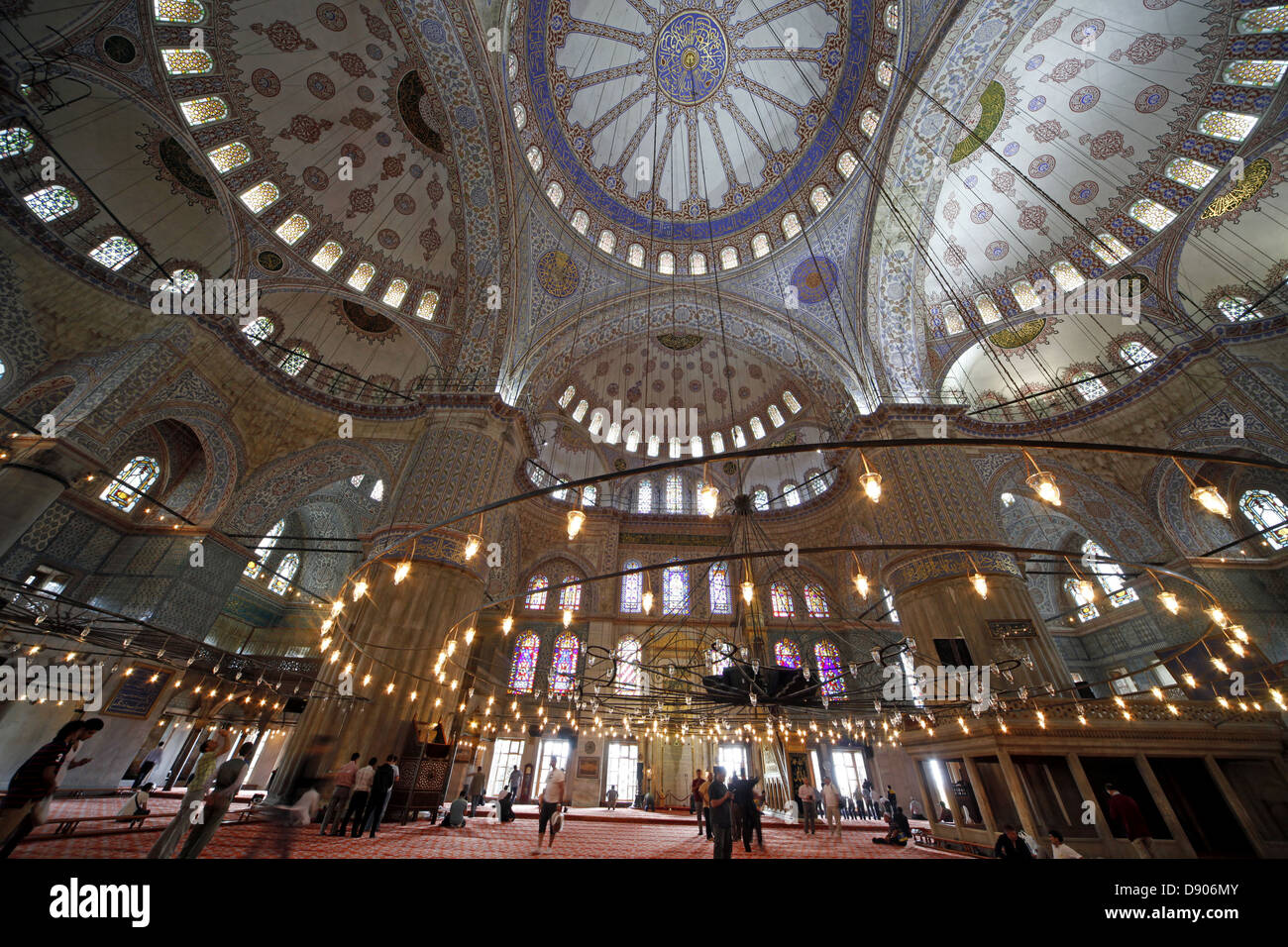 Blue mosque sultanahmet camii istanbul hi-res stock photography and ...