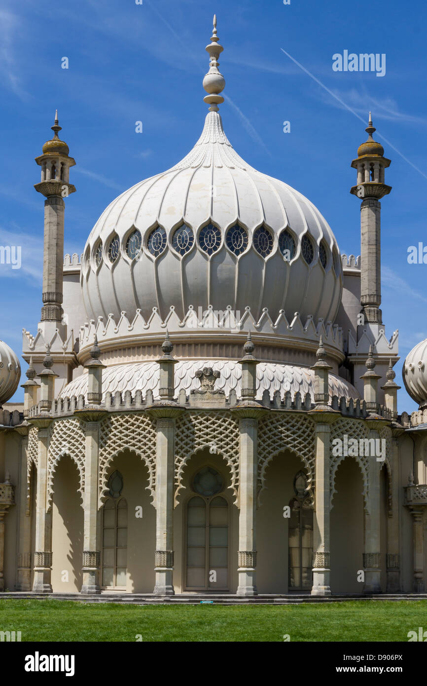 Royal pavilion uk hi-res stock photography and images - Alamy