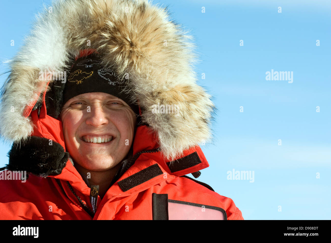 Wearing a jacket hi-res stock photography and images - Alamy