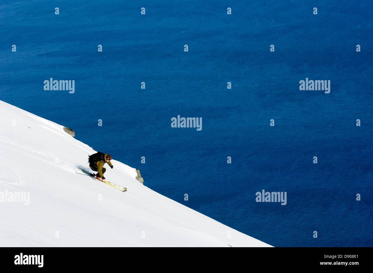 Steep slope hi-res stock photography and images - Alamy