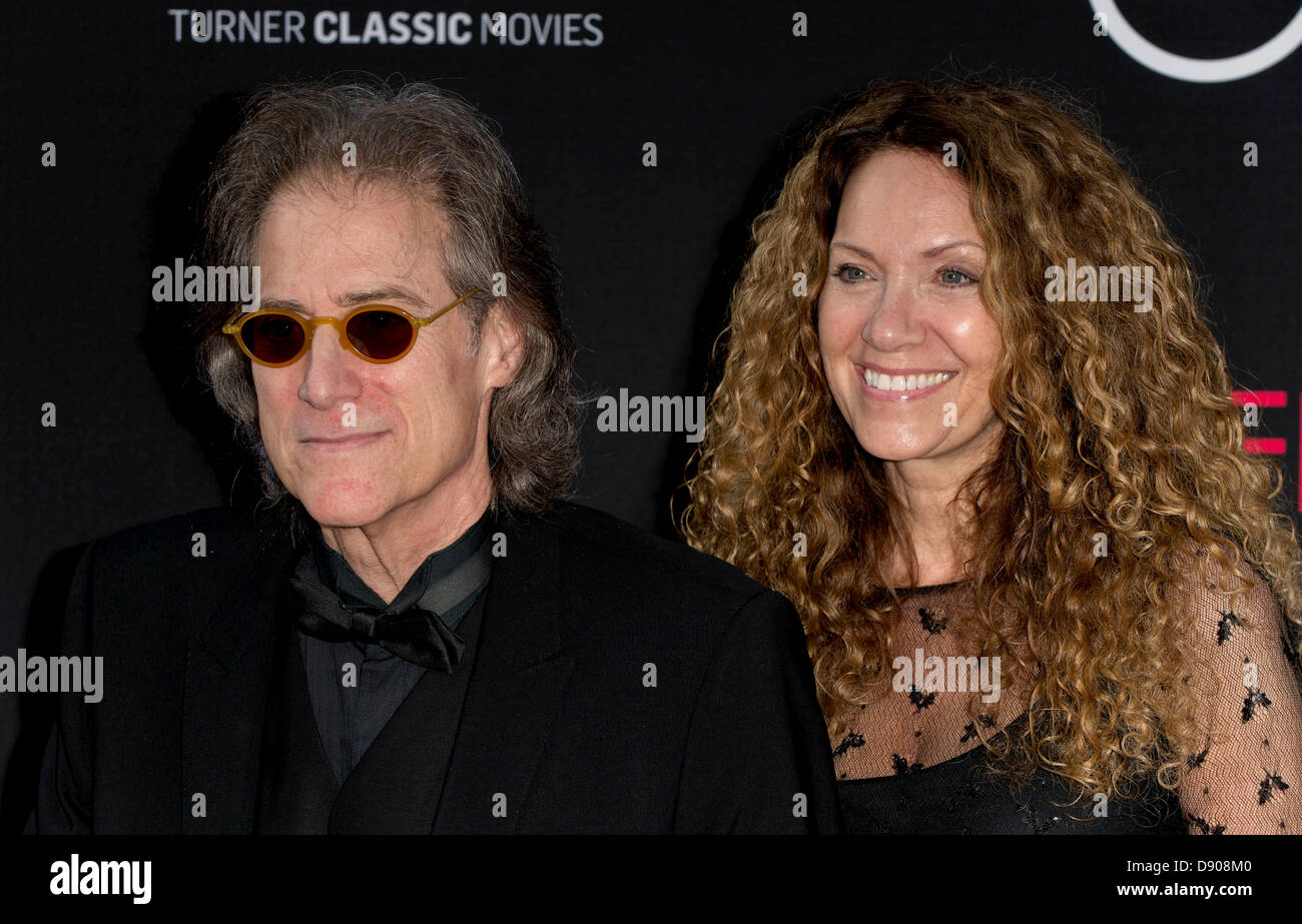 Richard lewis and joyce lapinsky hi-res stock photography and images ...