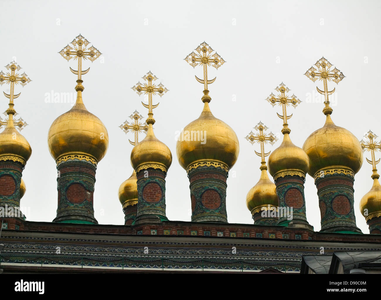 Square domes hi-res stock photography and images - Alamy