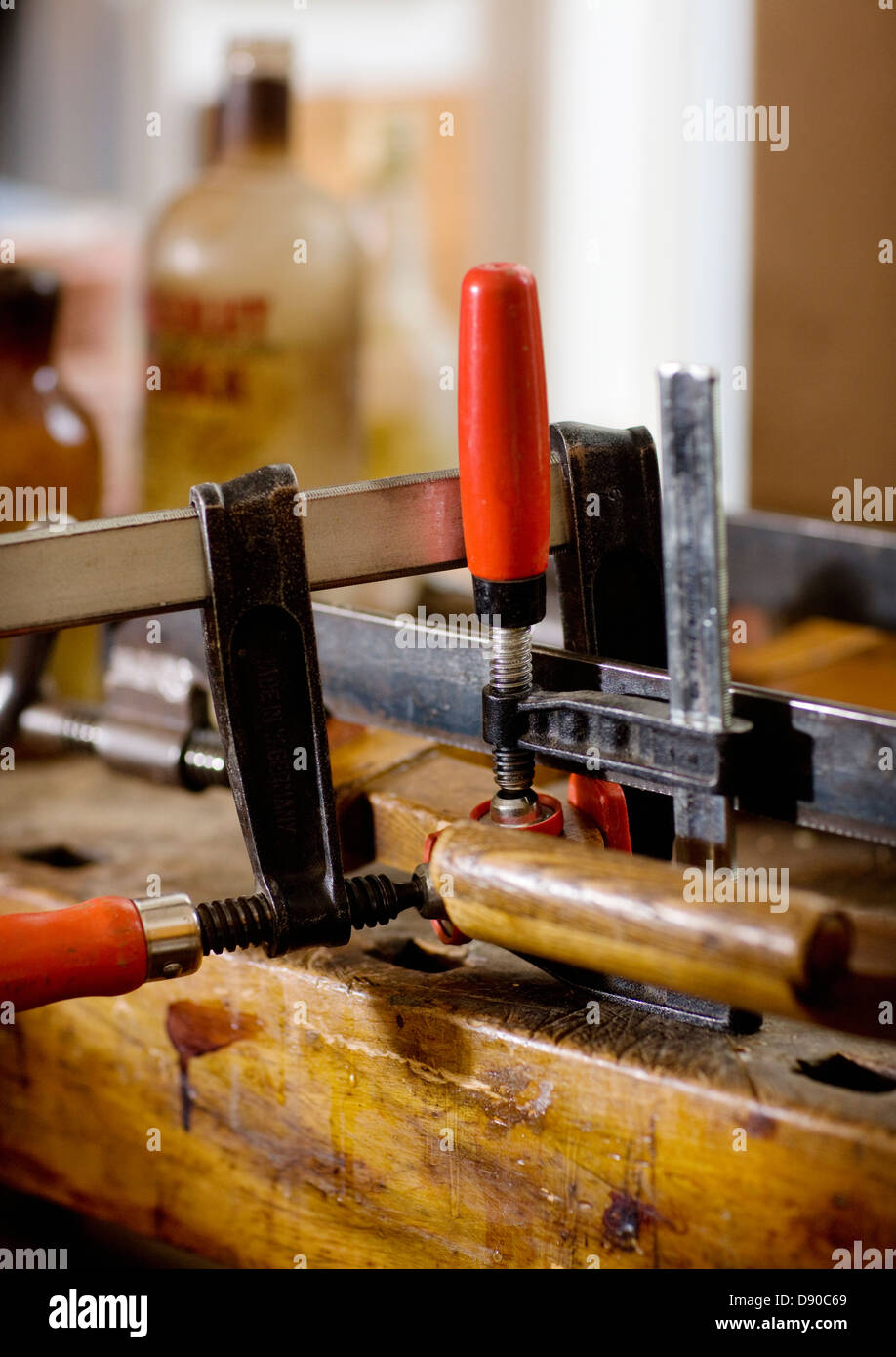 Bench clamps hi-res stock photography and images - Alamy