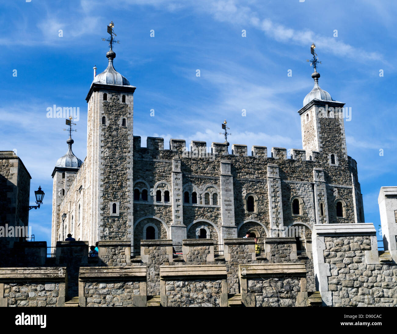 London uk tower hi-res stock photography and images - Alamy
