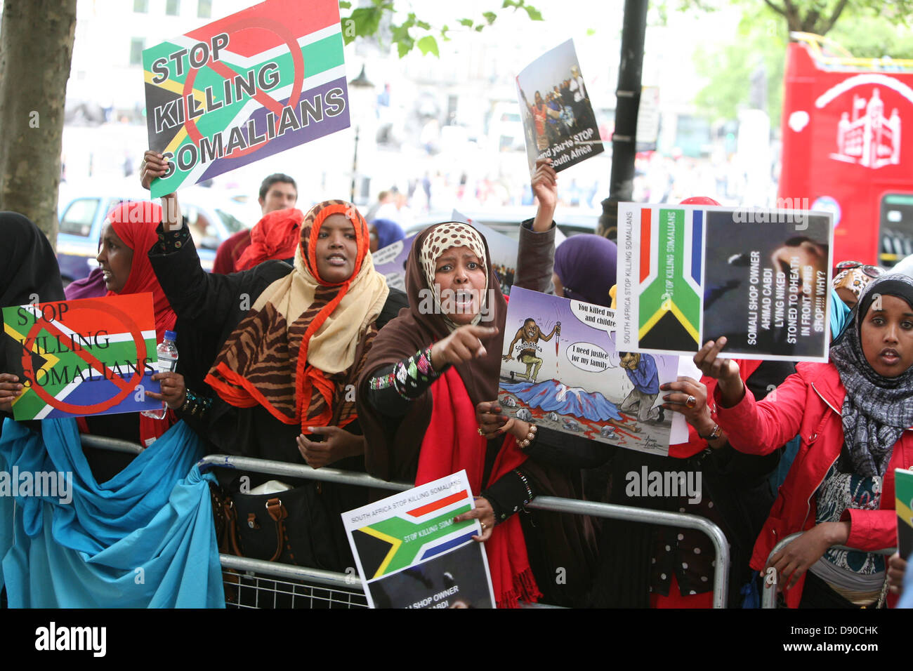 Somali people uk hi-res stock photography and images - Alamy