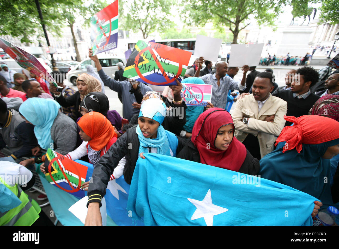 Somalis flag hi-res stock photography and images - Alamy
