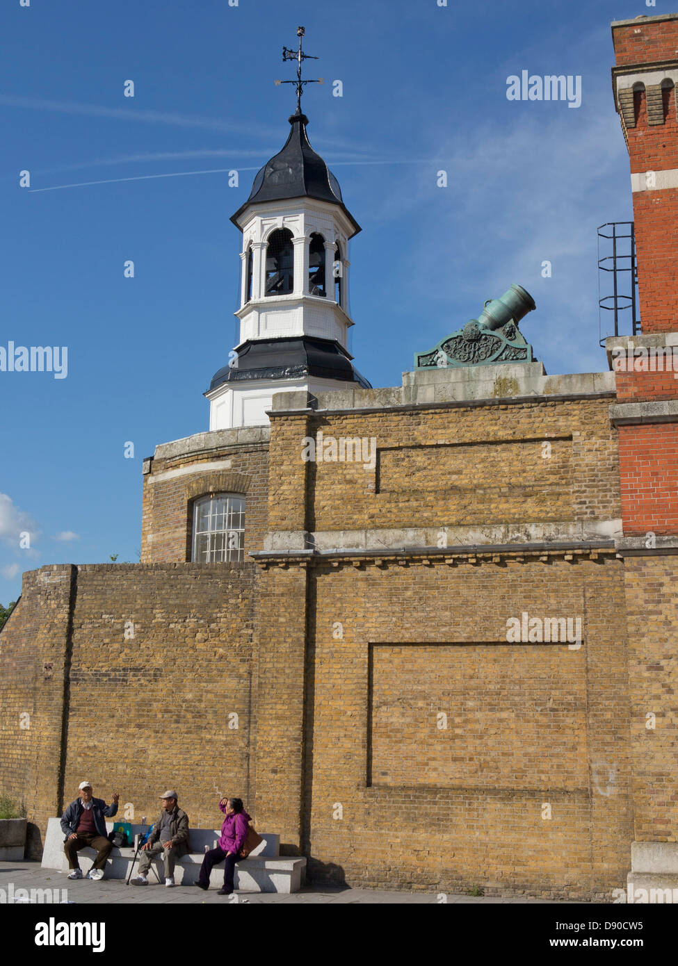 Woolwich london people hi-res stock photography and images - Alamy